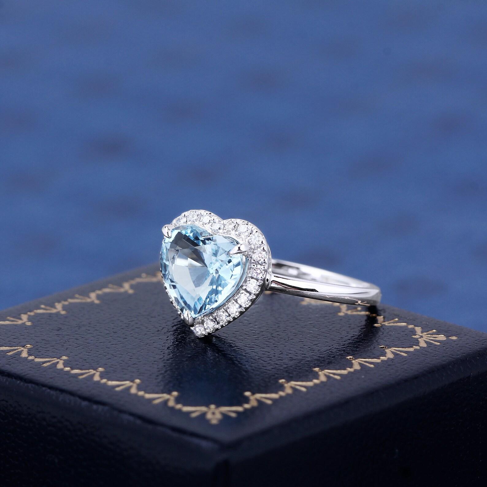Heart Shape Natural Aquamarine K Solid Gold Ring Engagement Ring ...