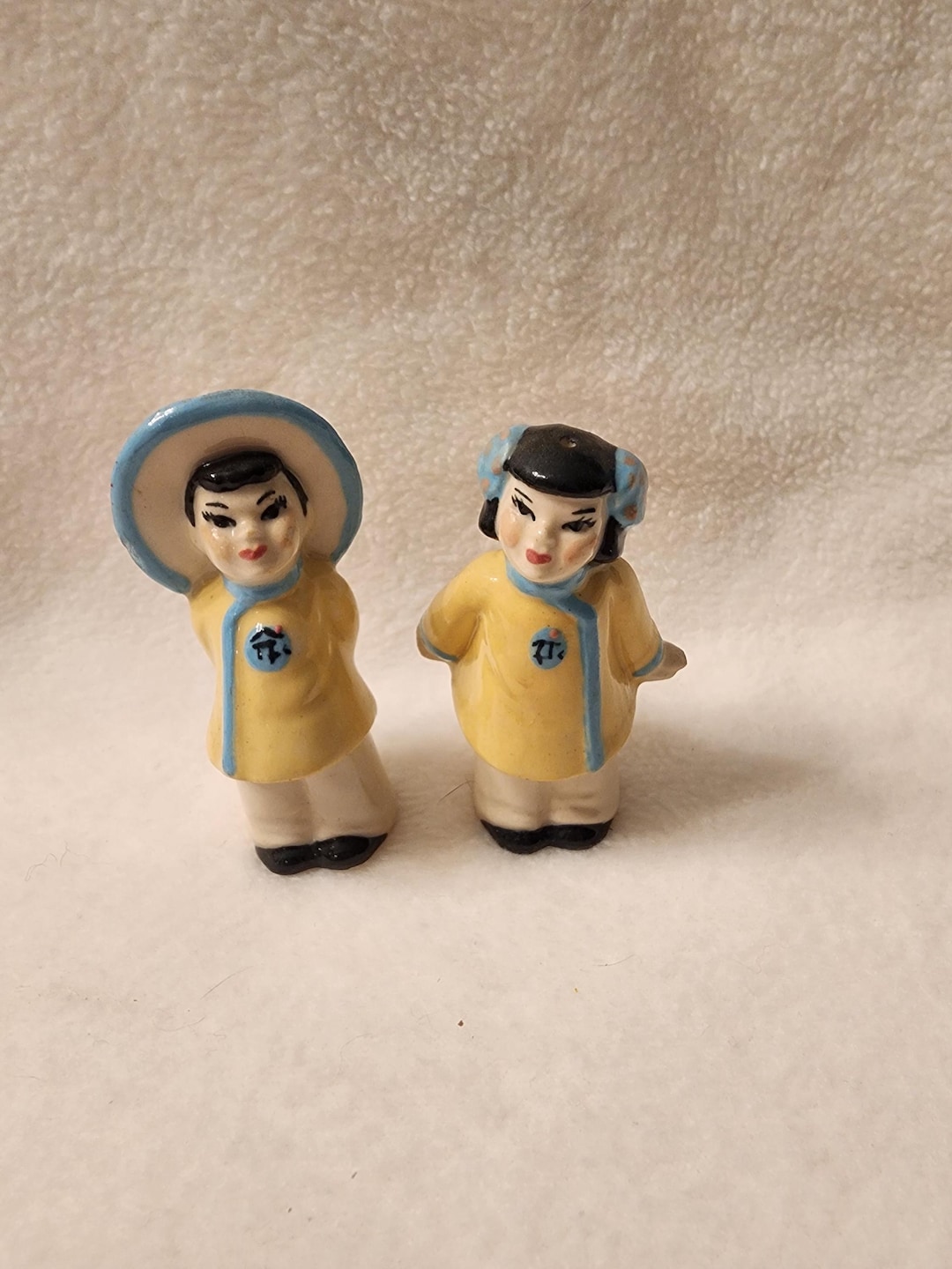 Vintage Ceramic Asian Boy and Girl Salt and Pepper Shakers - Etsy