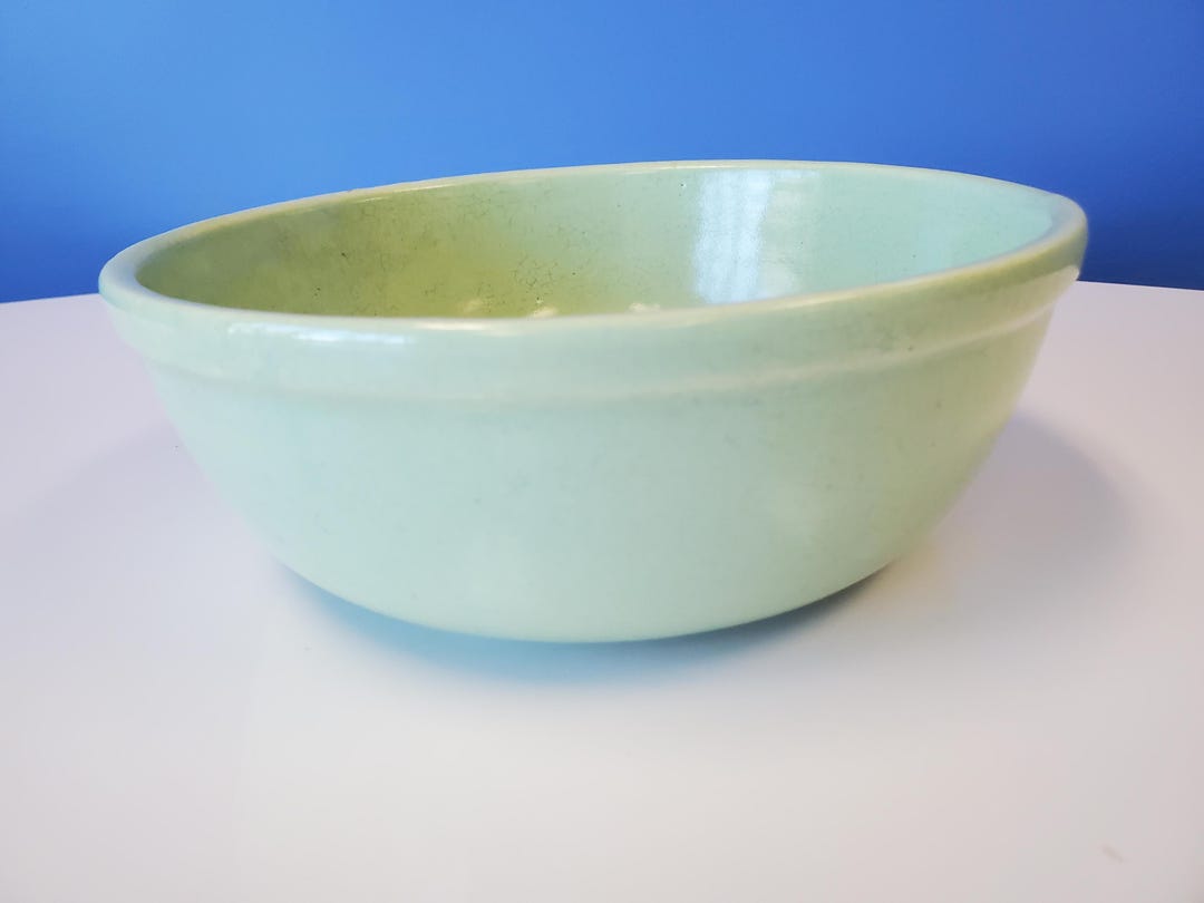 Vintage Green Ceramic Bowl, Serving Bowl, Light Green Bowl, Vintage ...