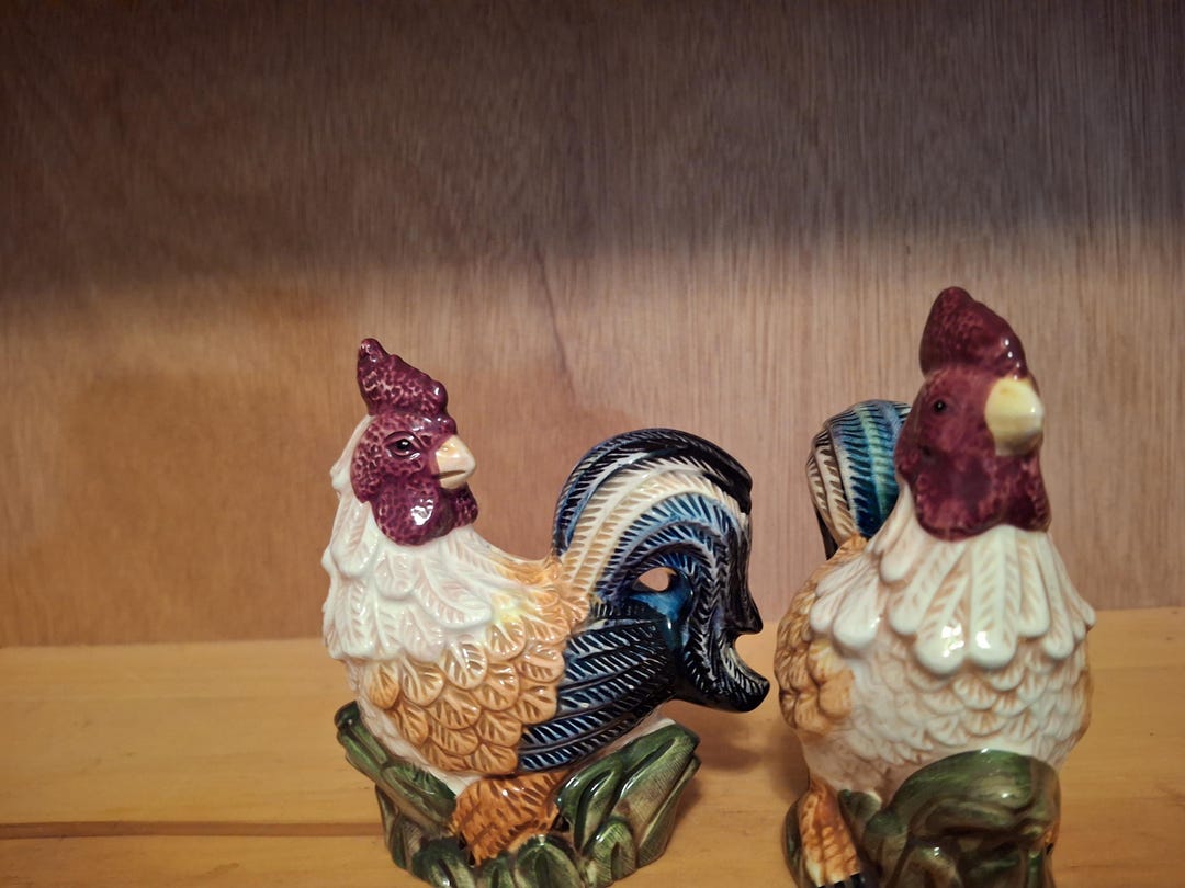 Chicken Collectible Glassware, Rooster Salt and Pepper Shakers, Ceramic ...