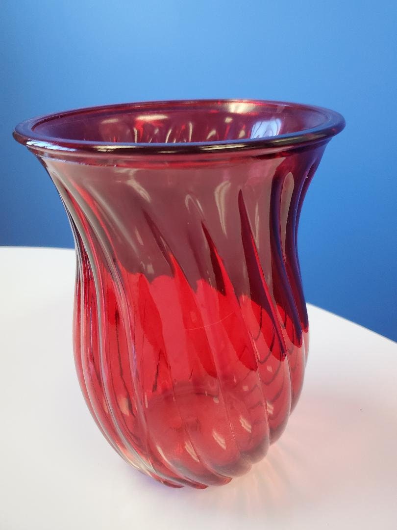 Vintage Red Vase With a Curve Pattern, Vase for Flowers, Ruby Red ...