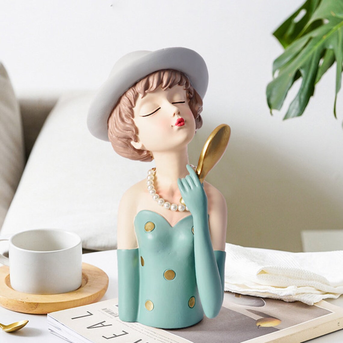 Modern Girl Statue Nordic Style Home Decor Table Decoration Modern Home ...