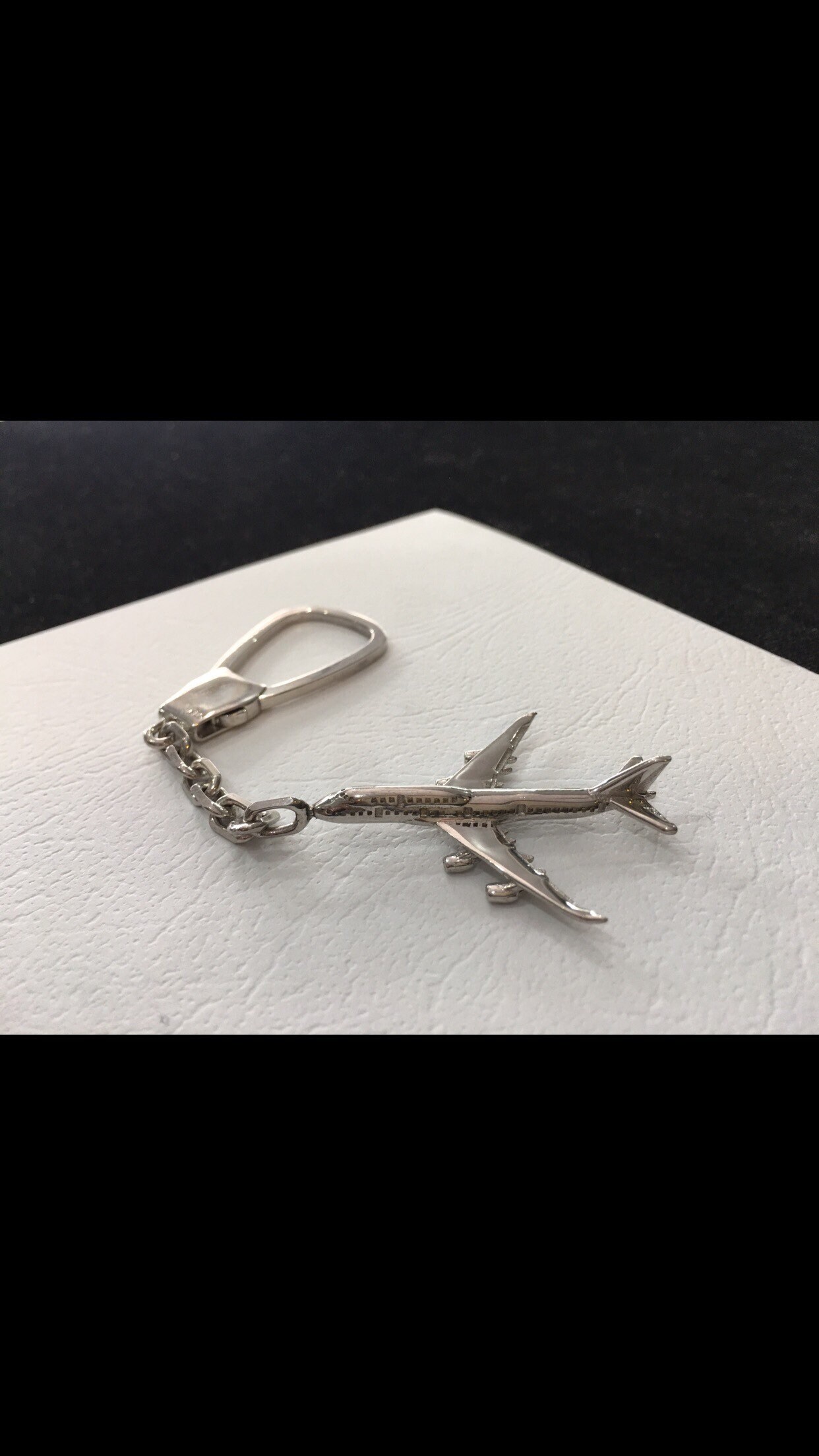 Boeing 747-8 Silver Key Chain - Etsy
