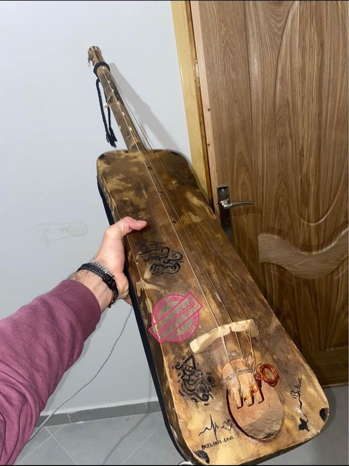 Instruments Gnaoua Marocains, Instruments Gnawa, Musique Soul Guembri ...