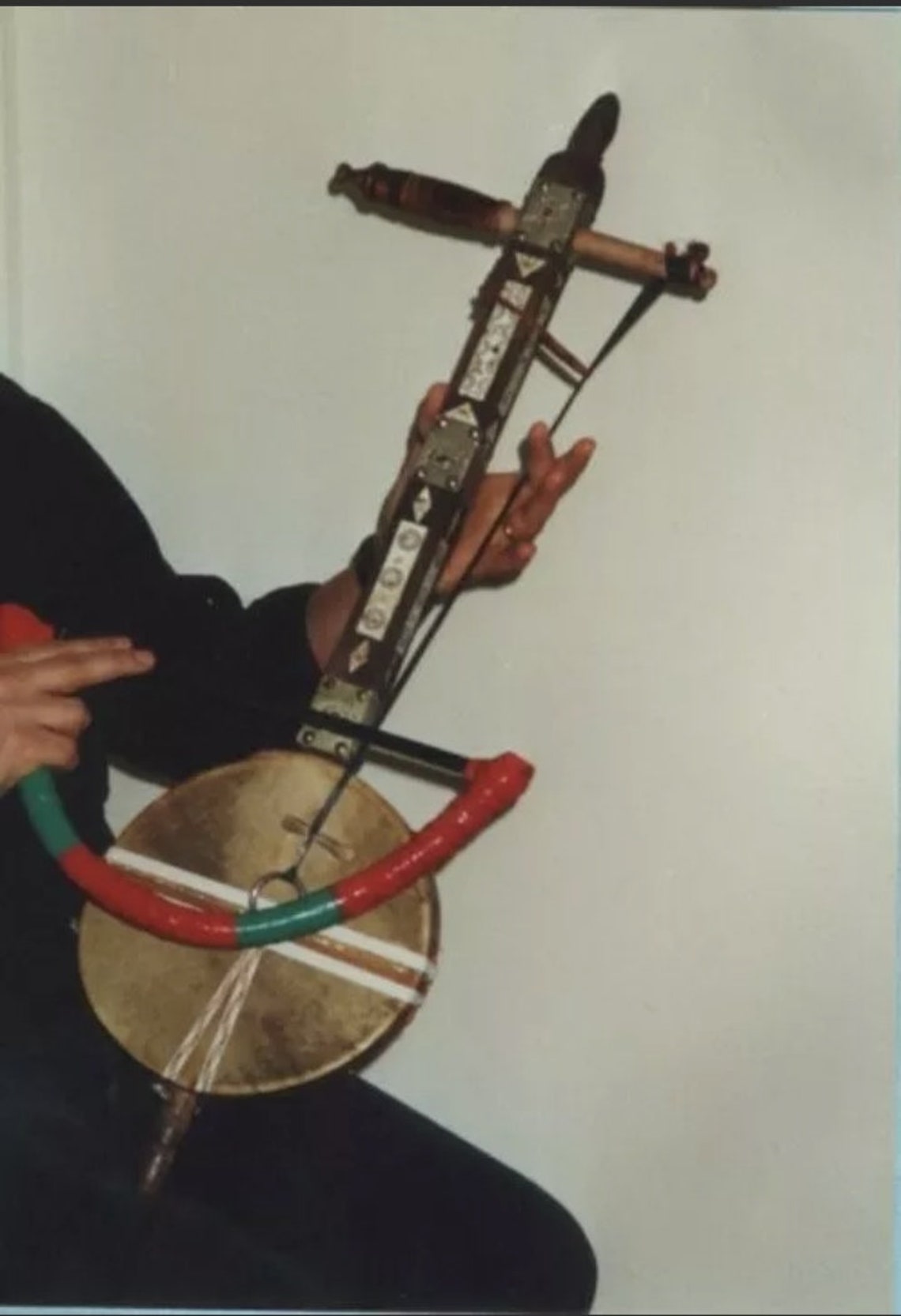 Instrument De Musique Marocain Traditionnel Ribab Musique Amazighe ...