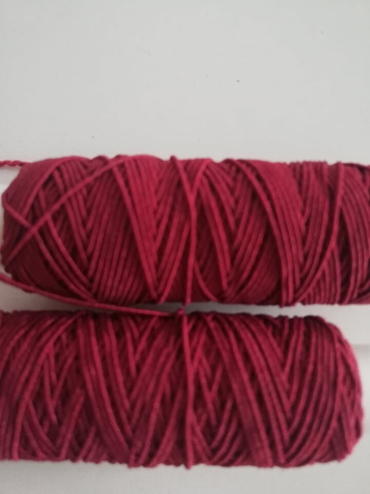 Pack of 2 X Reels 20 Metre 0.5mm Shirring Shearing Elastic Thread ...