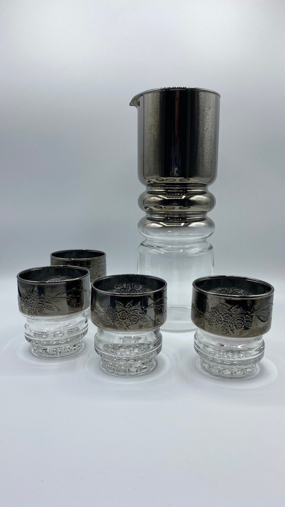 Vintage Queen’s Lustreware Vitreon Cocktail Set | 5 Piece Silver Fade ...