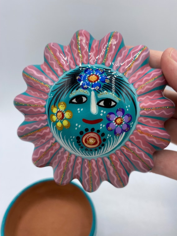 Vintage Folk Art Mexico Souvenir Sun Face Shaped Box,… - Gem