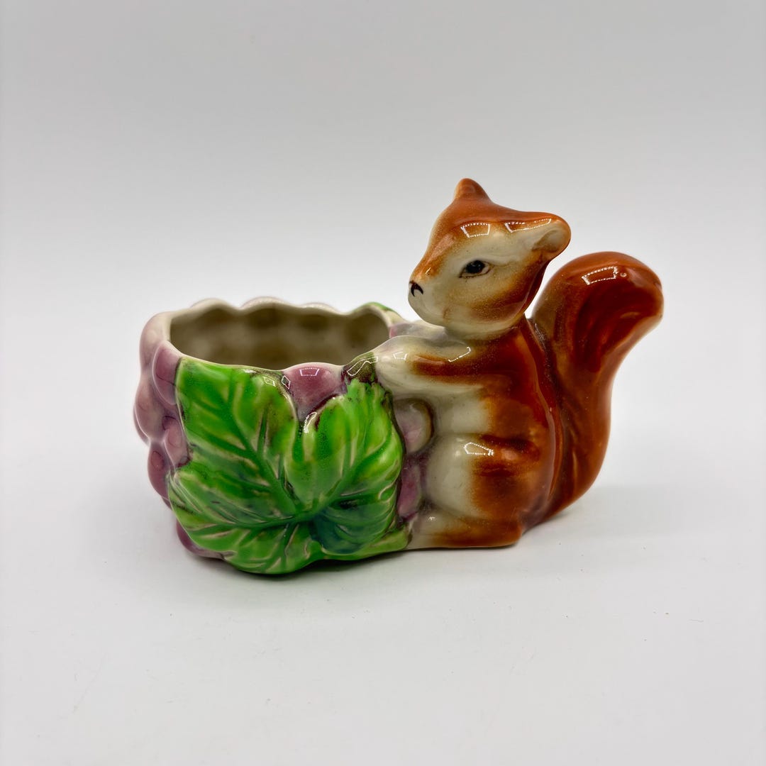 Vintage Fauna Royal Hornsea Squirrel Holding Giant Rasberry Small ...