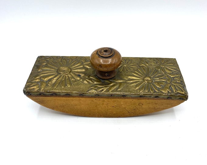 Victorian Brass Embossed Daisy Pattern Rocking Ink Blotter, Antique Ink ...