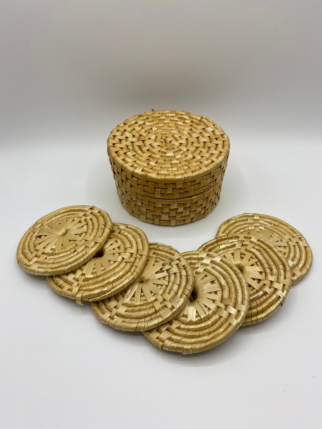 Vintage Woven Coaster Set of 4 Wicker Raffia Round Coasters Lidded ...