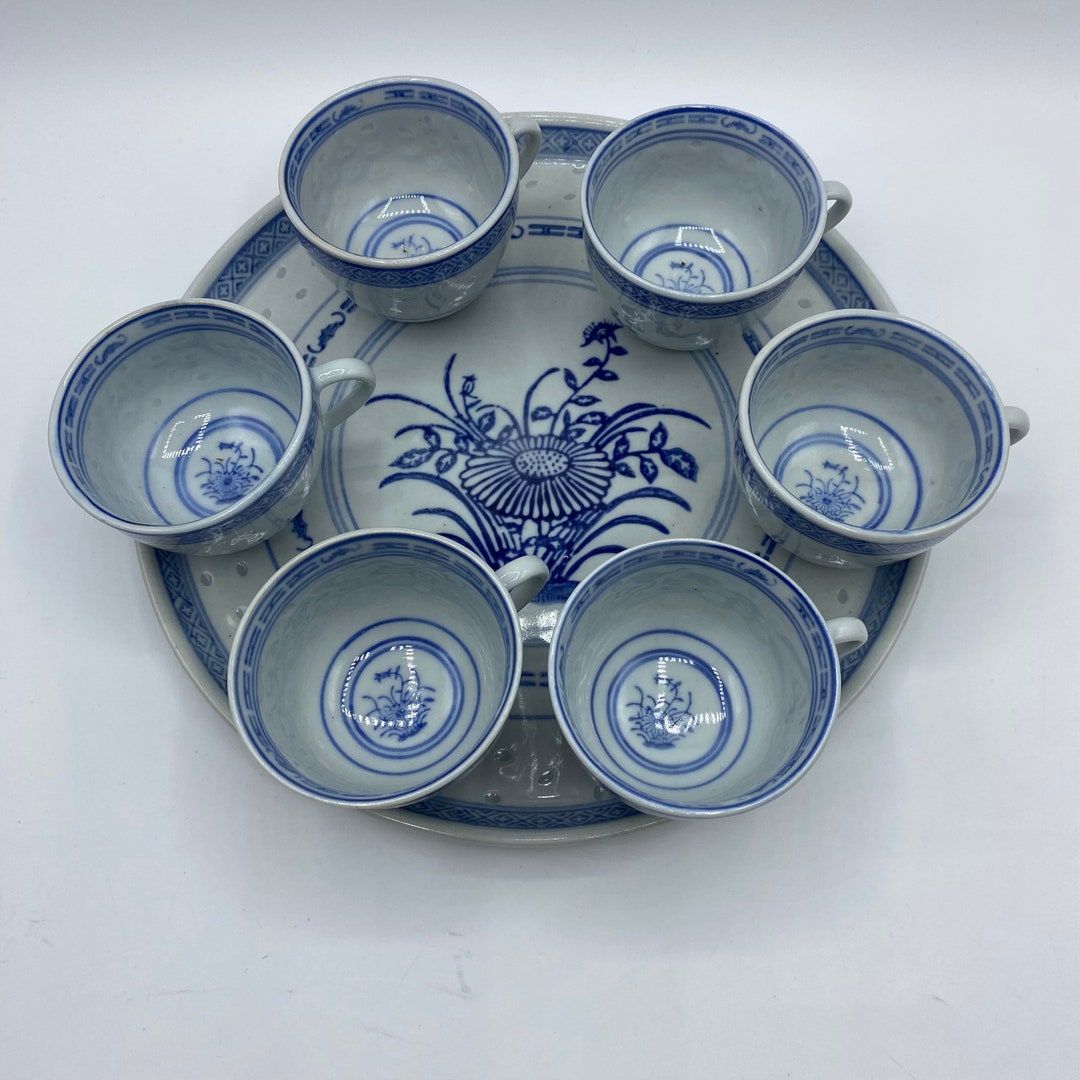 Vintage Chinese Porcelain Rice Pattern Blue and White Handled Tea Cups ...