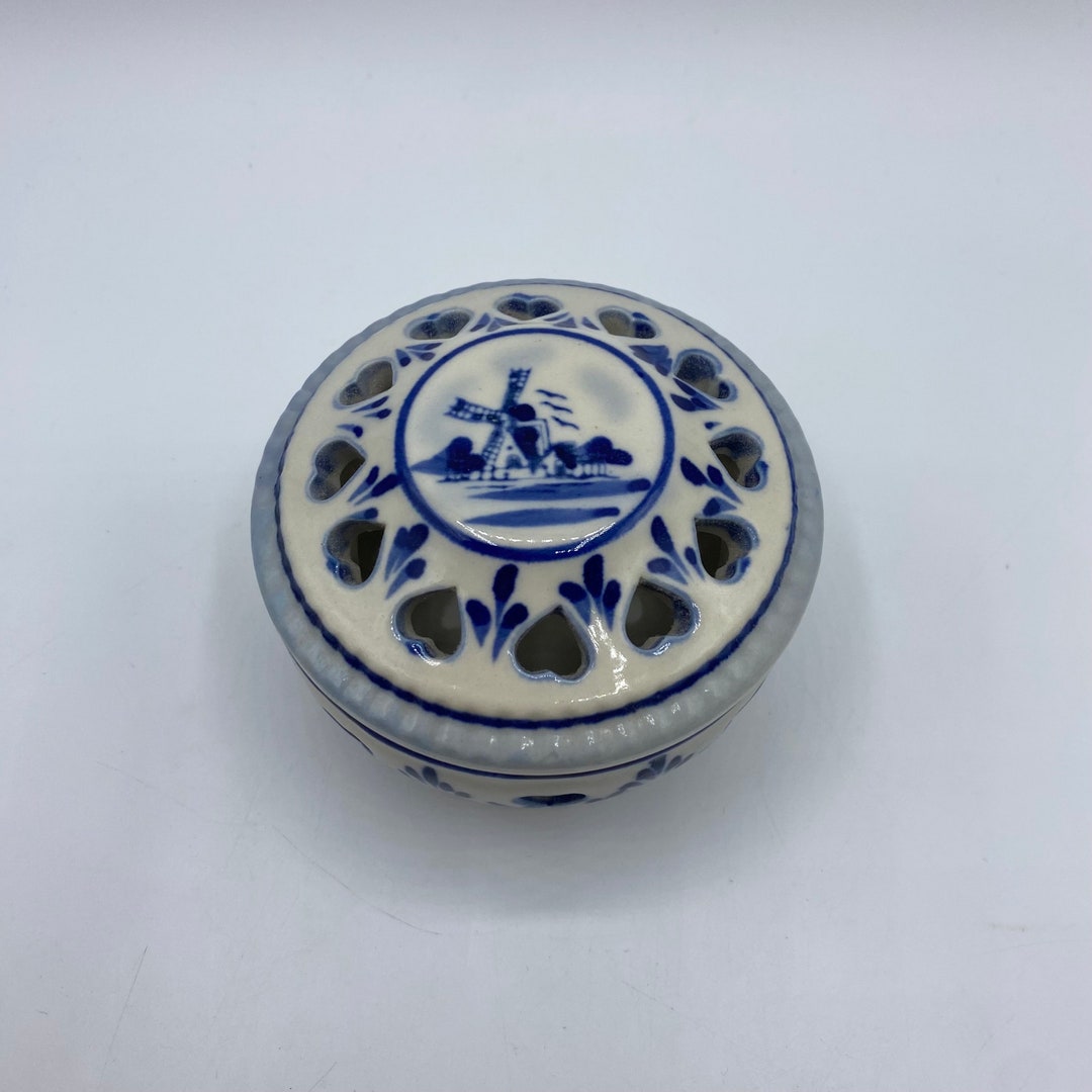 Vintage Handpainted Delft Blauw Round Trinket Box Blue White Windmill ...