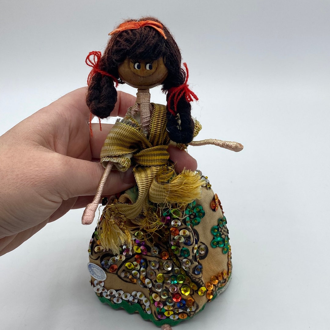 Vintage Mexican Wooden Head Souvenir Sequin Folklore Doll With Wire ...