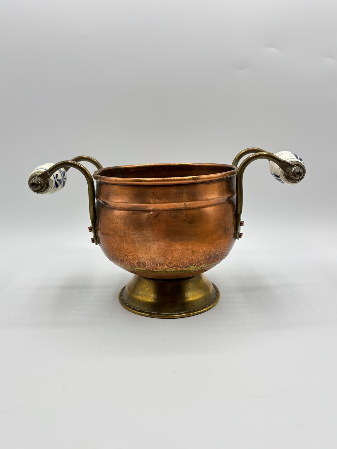 Vintage Brass Delft Floral Porcelain Double Handle Flower Planter Pot ...