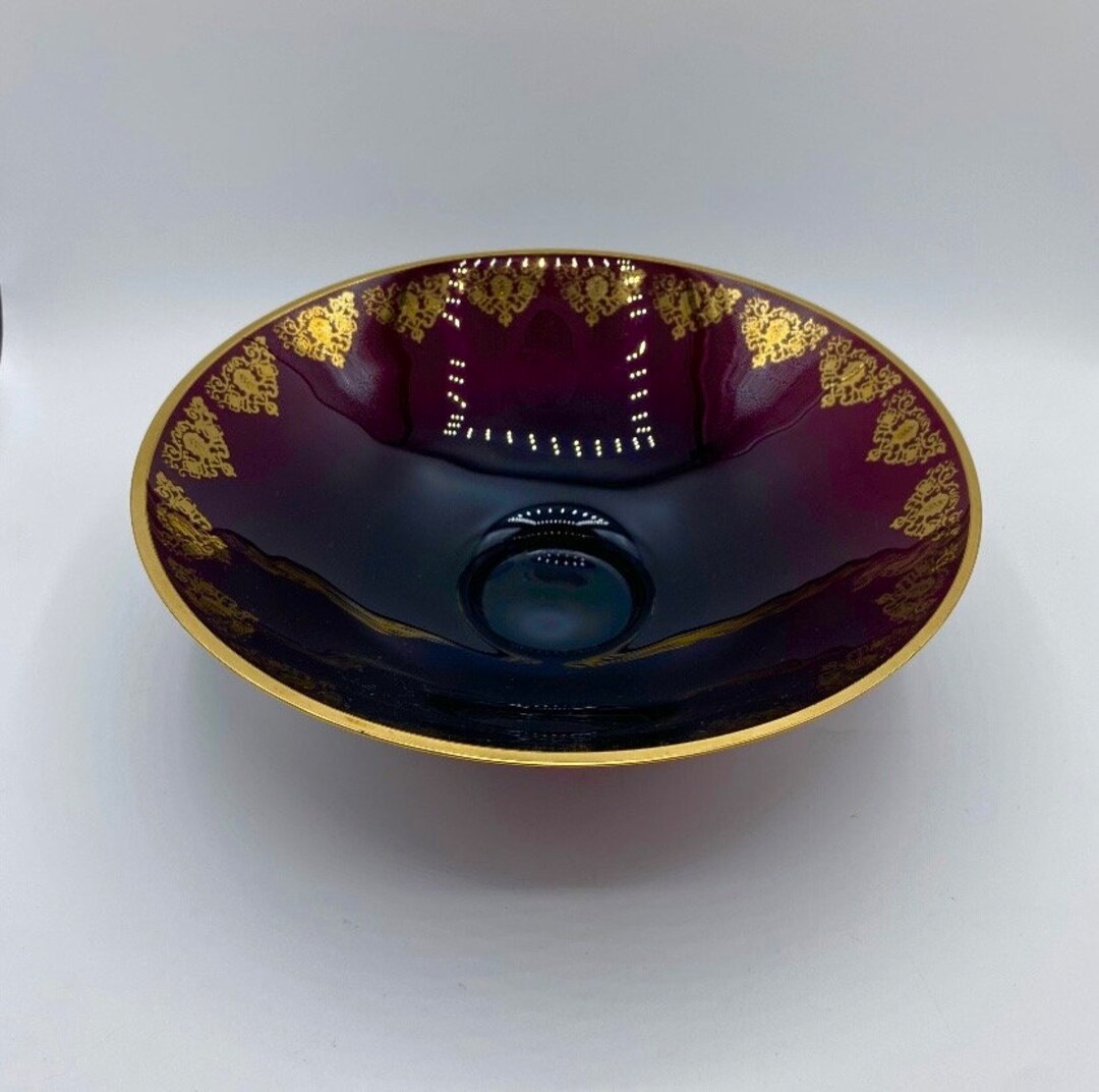 Beautiful Amethyst Purple Blown Glass Fruit Bowl With Ornate Gold Gilt ...