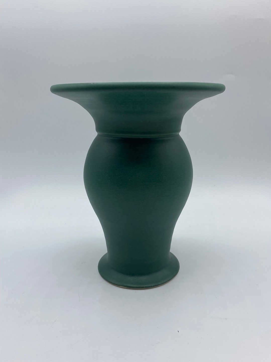Vintage Matte Green Canadian Studio Art Pottery Vase, Chris Colwell ...