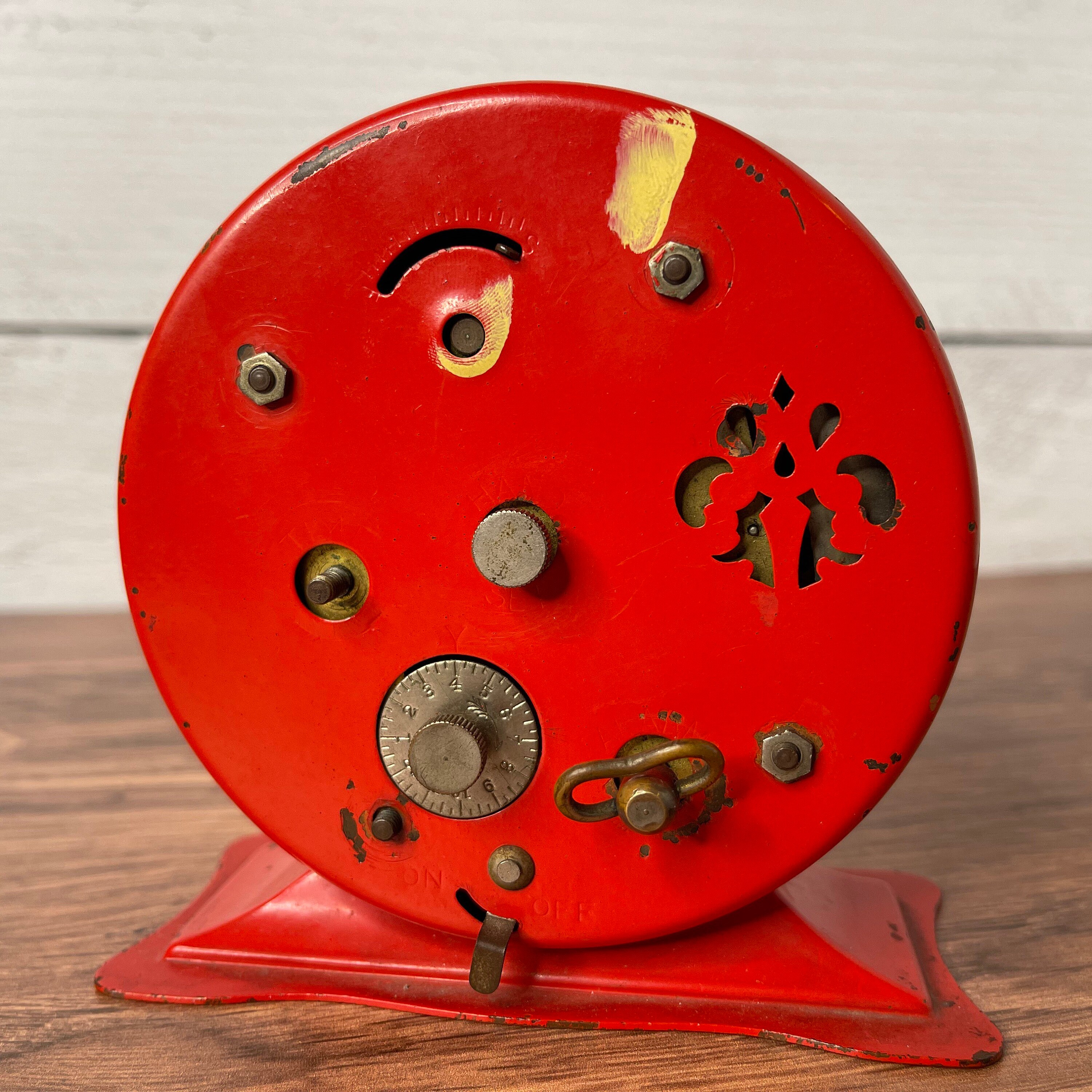 Walt Disney Three Little Pigs and Big Bad Wolf Ingersoll Clock, 1934 - Etsy