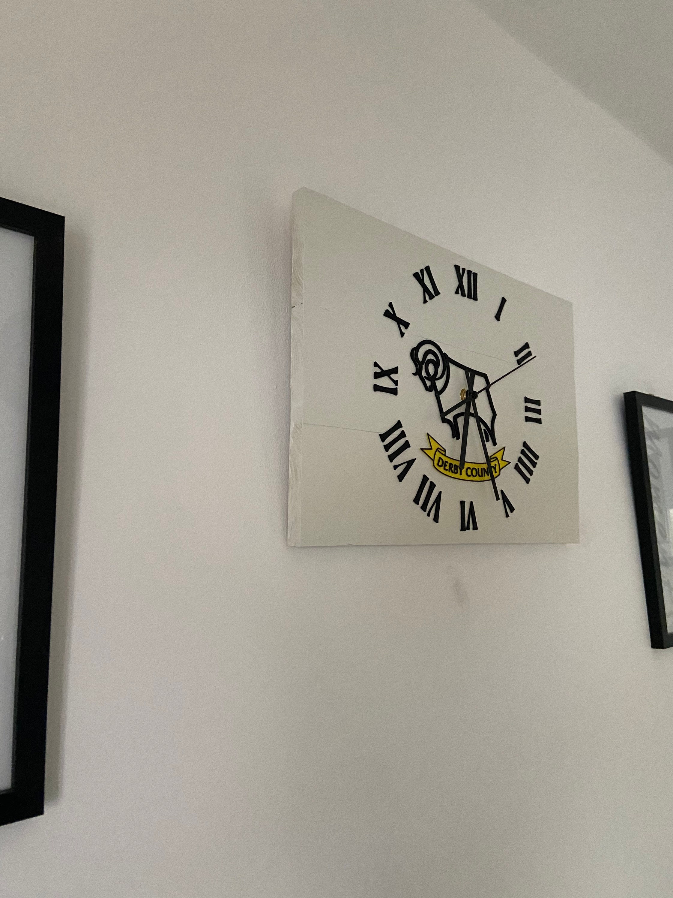 Wooden Derby County Clocks With 3D Printed Badge and Numbers. - Etsy UK