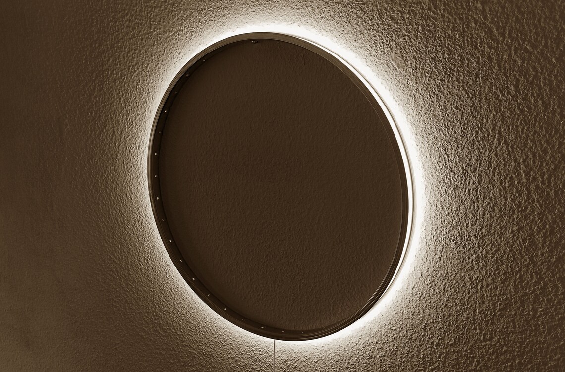 LED Wall Ring Light With Real Aluminum Frame ( 26" / 60 Cm) - Etsy