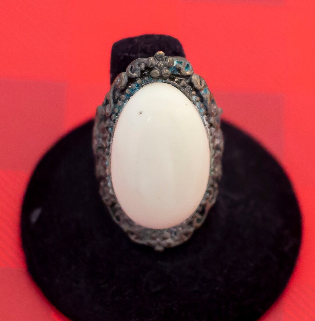 Vintage Victorian White Stone Silver Tone Heavy Adjustable Ring Size 7 ...
