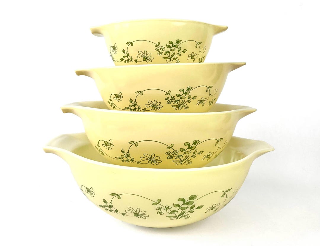 1980s Pyrex Shenandoah Cinderella Opalware Yellow Mixing Bowl Set 440 ...