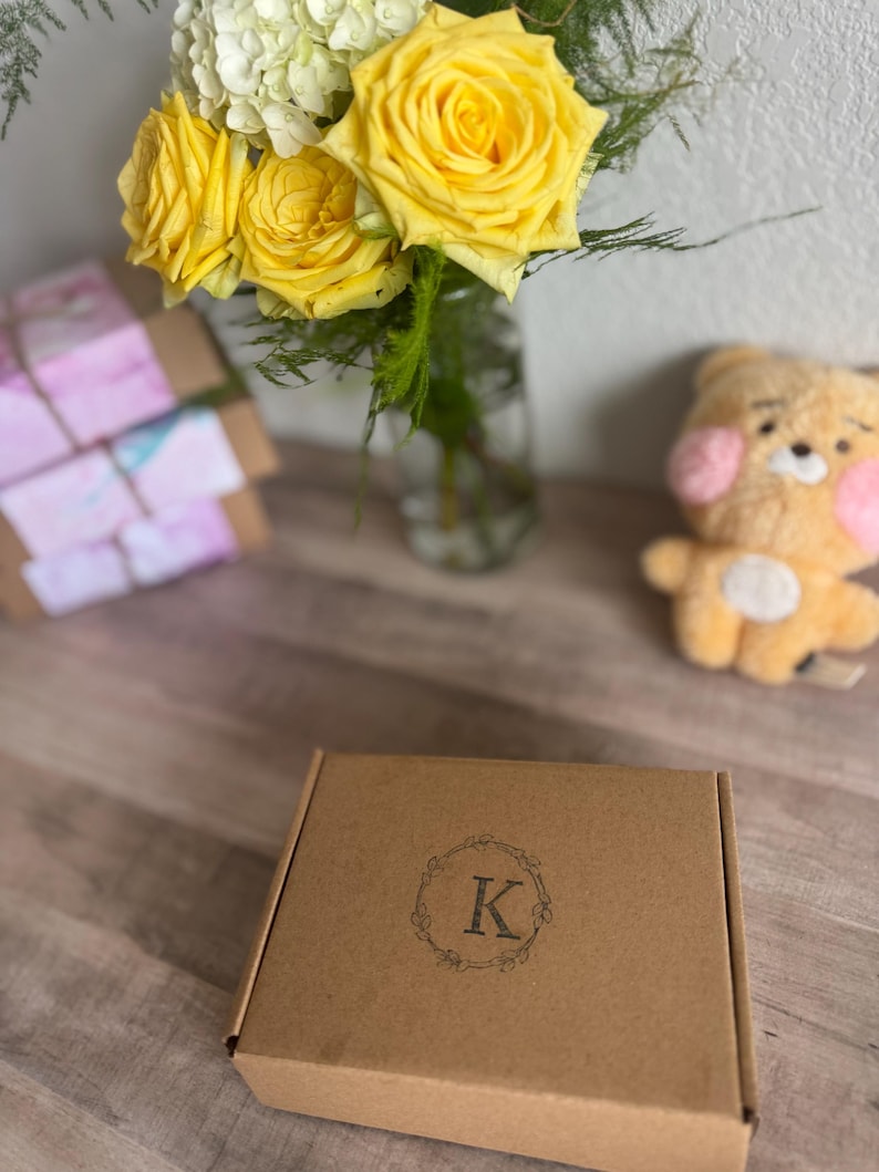 Korean Mystery Box Shipping USA | K Style Self Gift Box | Kawaii Random ...