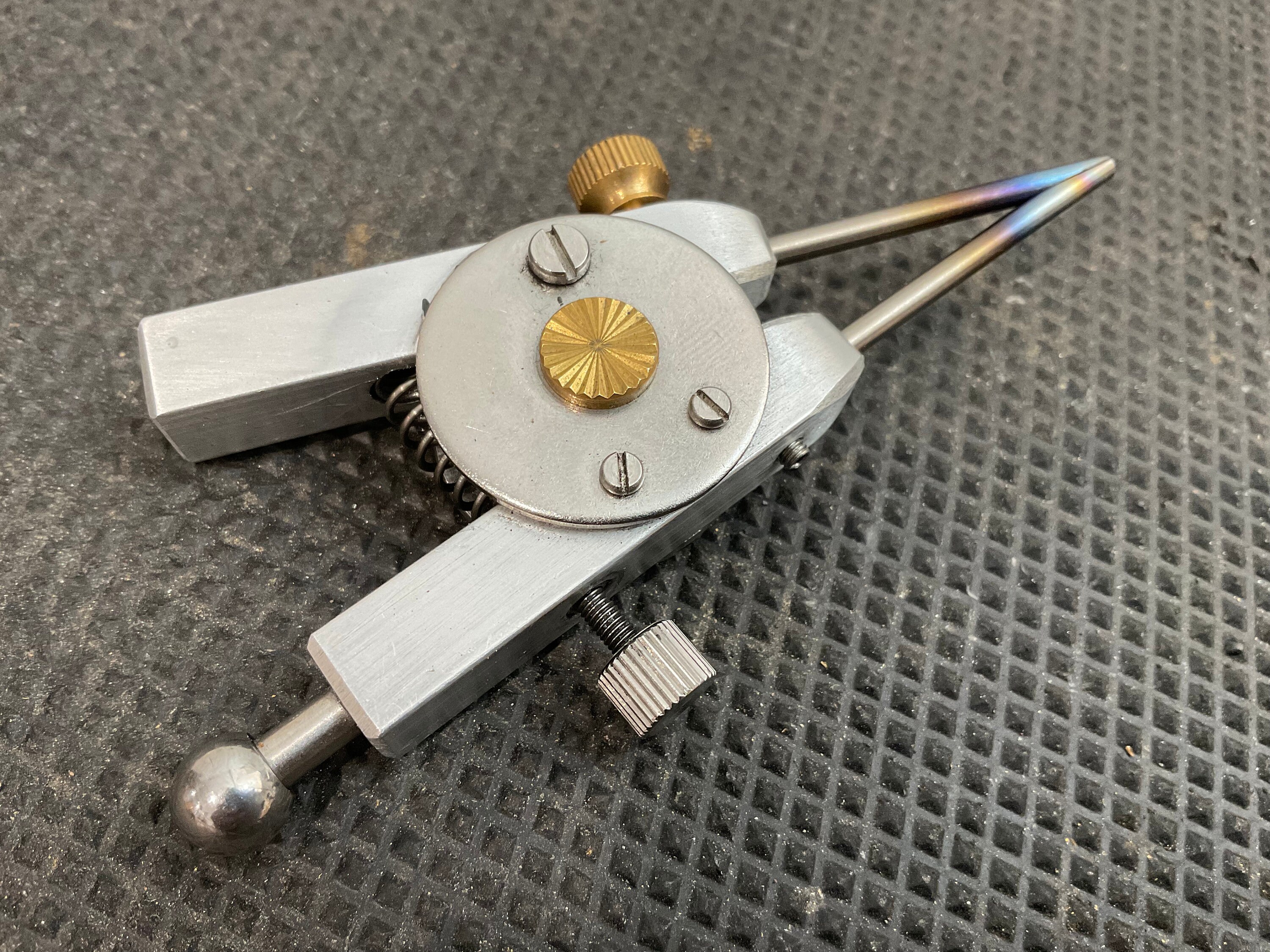 X2 Third Hands With 100mm2 Solid Base | Extra Titanium Tips Included ...