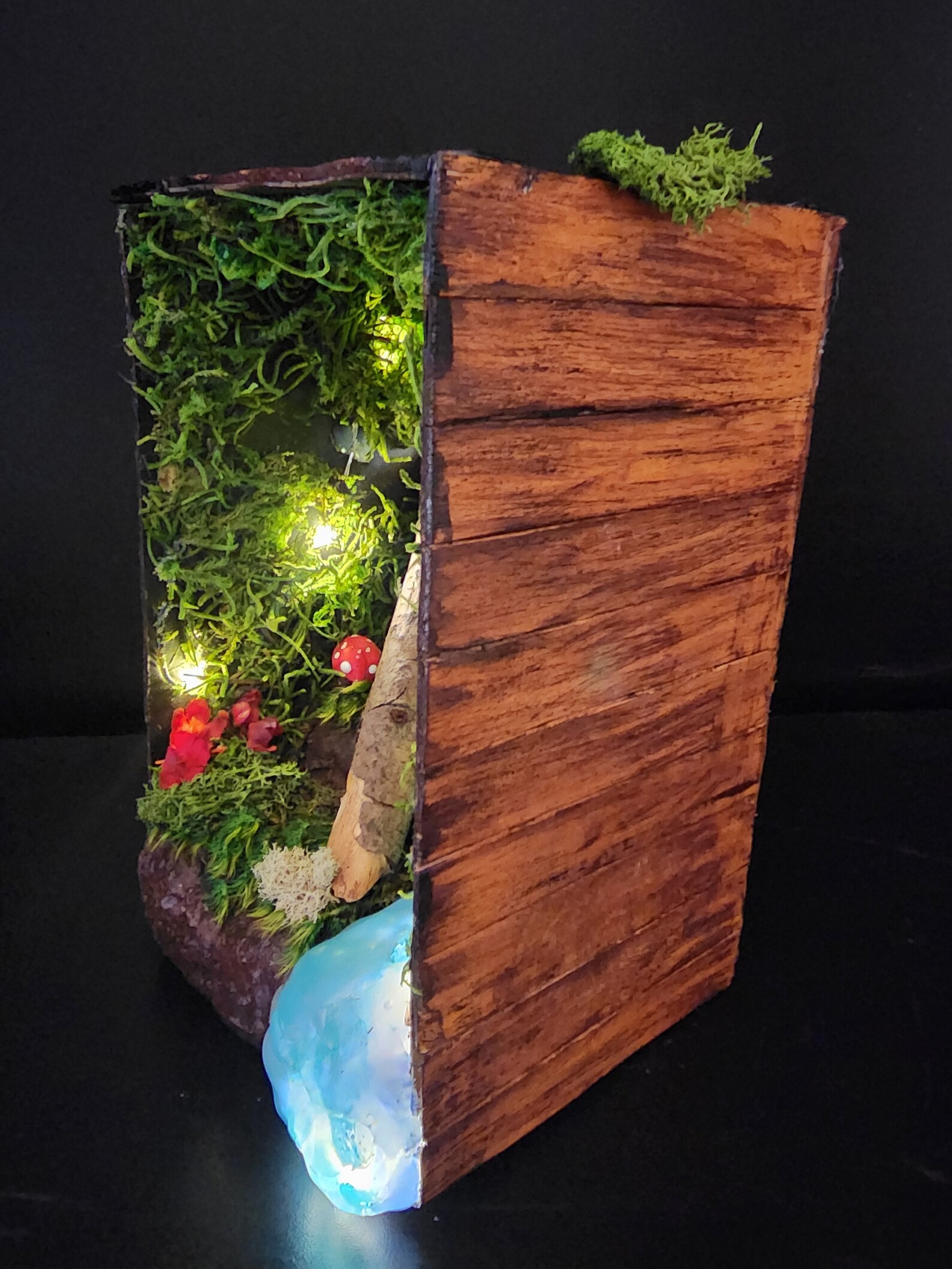 Waterfall Book Nook - Etsy
