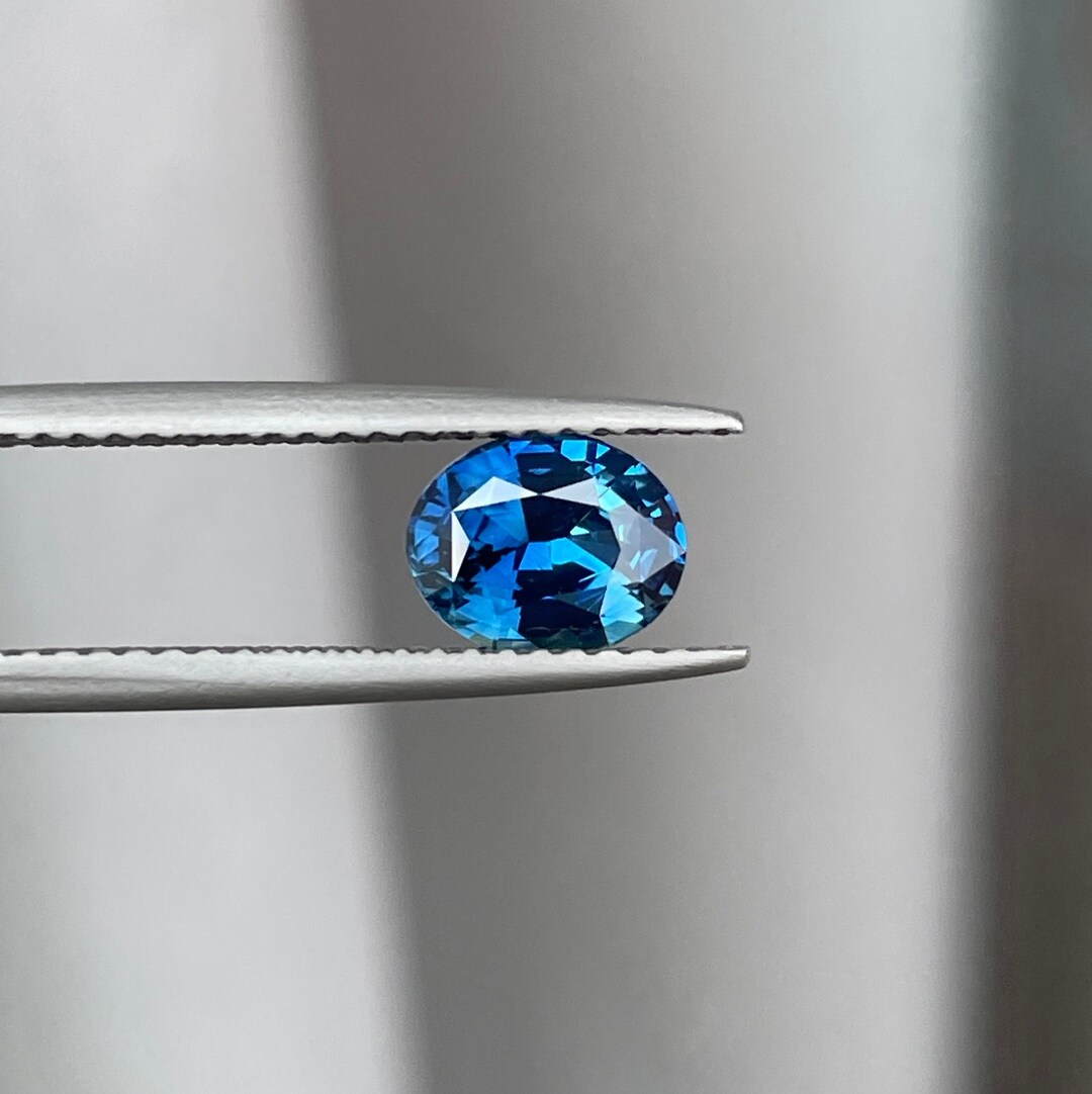 AAA Color Ceylon Blue Sapphire Loose Oval Cut Gemstone, Fine Quality ...