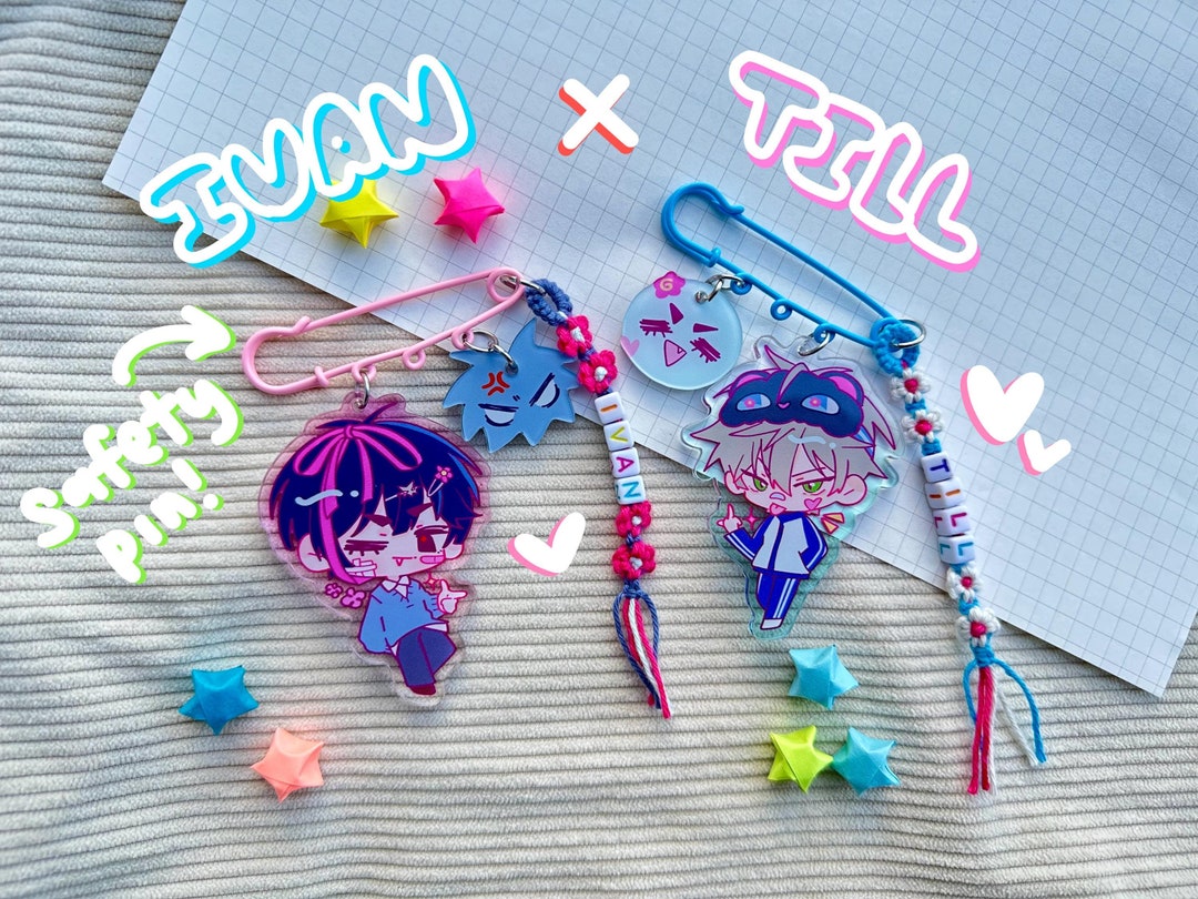 IVANTILL Alien Stage Safety Pin Charms - Ivan X Till - Etsy UK