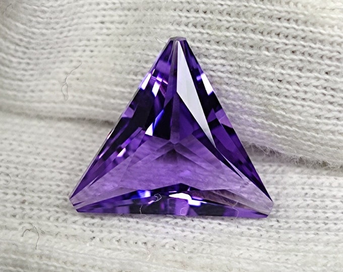100% Natural Amethyst Gemstone, Triangle Shape, Fantasy Prince Cut, 4. ...