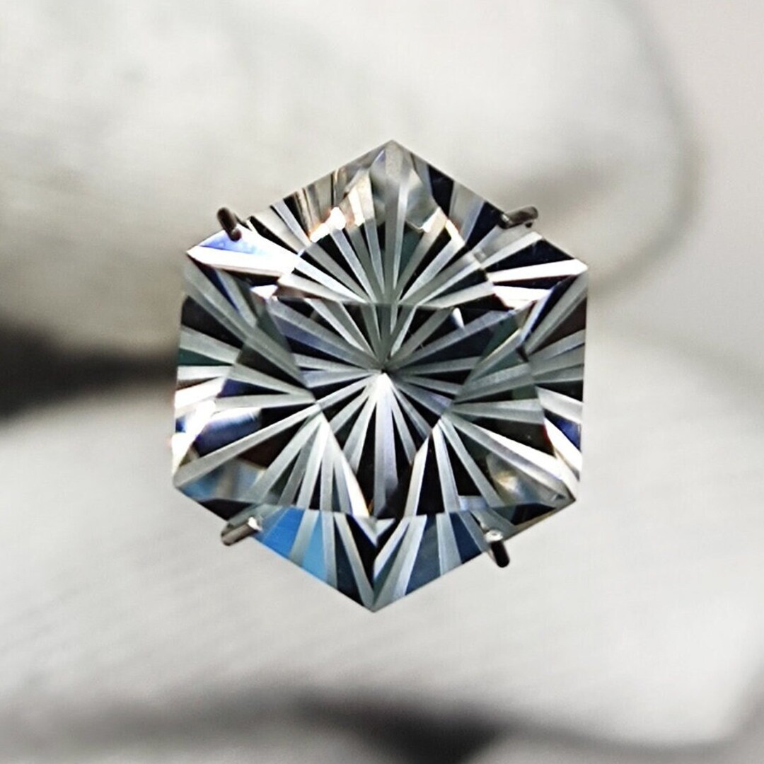 Natural Crystal Gemstone, Fantasy Hexagon Cut, Icosahedron D20 Cut, 7 ...