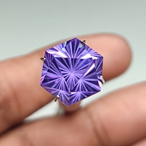 Cubic Zirconia Gemstone, Fantasy D20 Cut Stone, 12×12 MM, Icosahedron ...