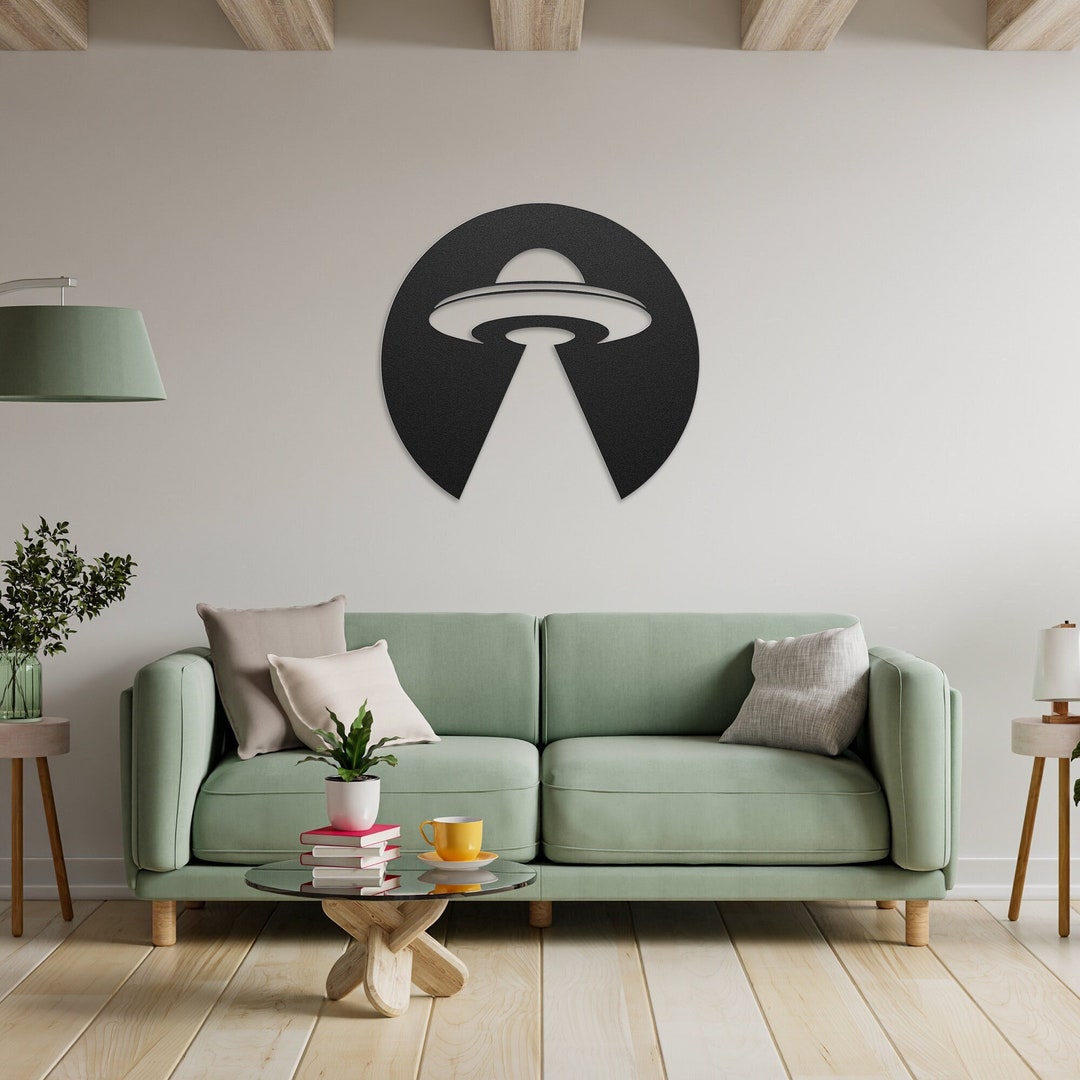UFO Metal Wall Art, Modern Sci-fi Home Decor, Alien Spaceship Metal ...