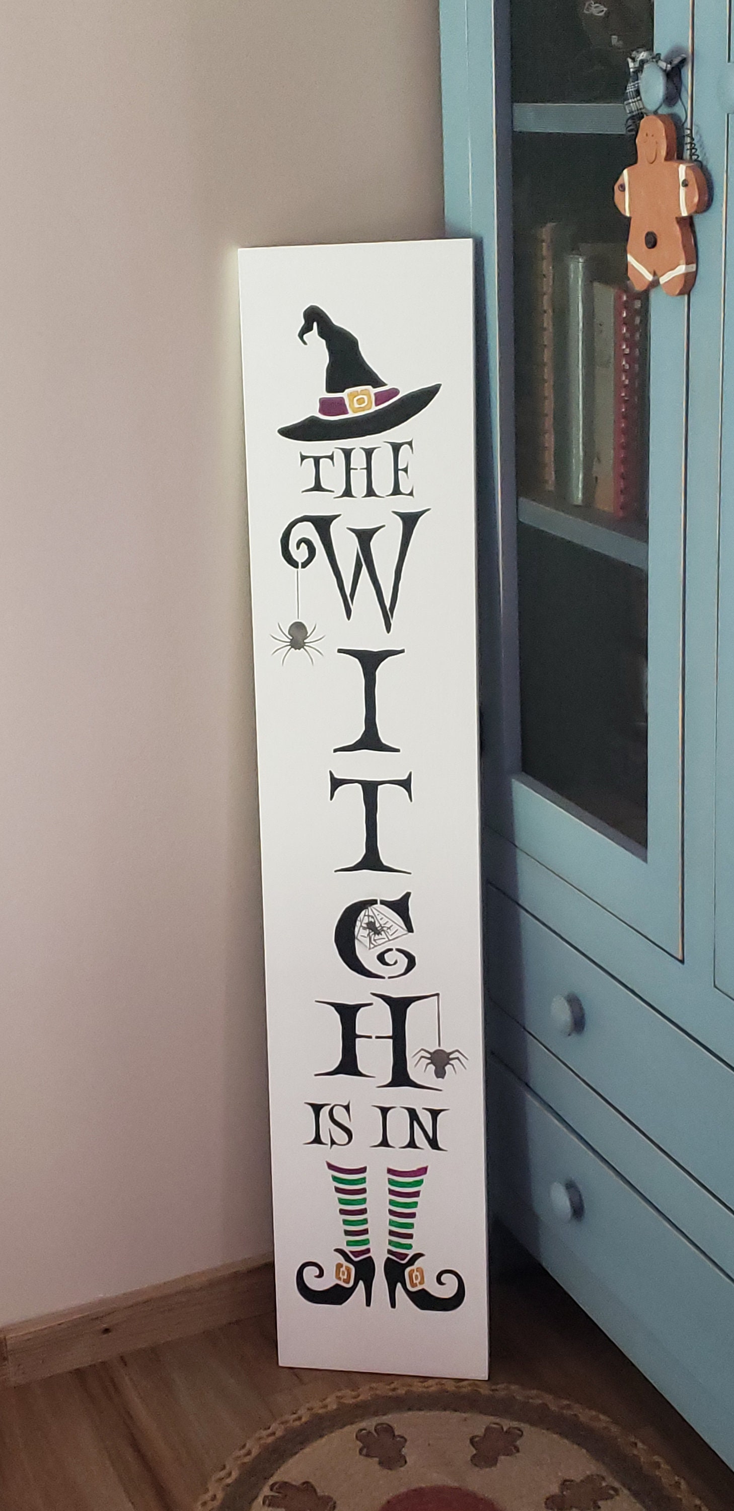 The Witch is in Welcome Seasonal Halloween Welcome Wood Door Sign ...
