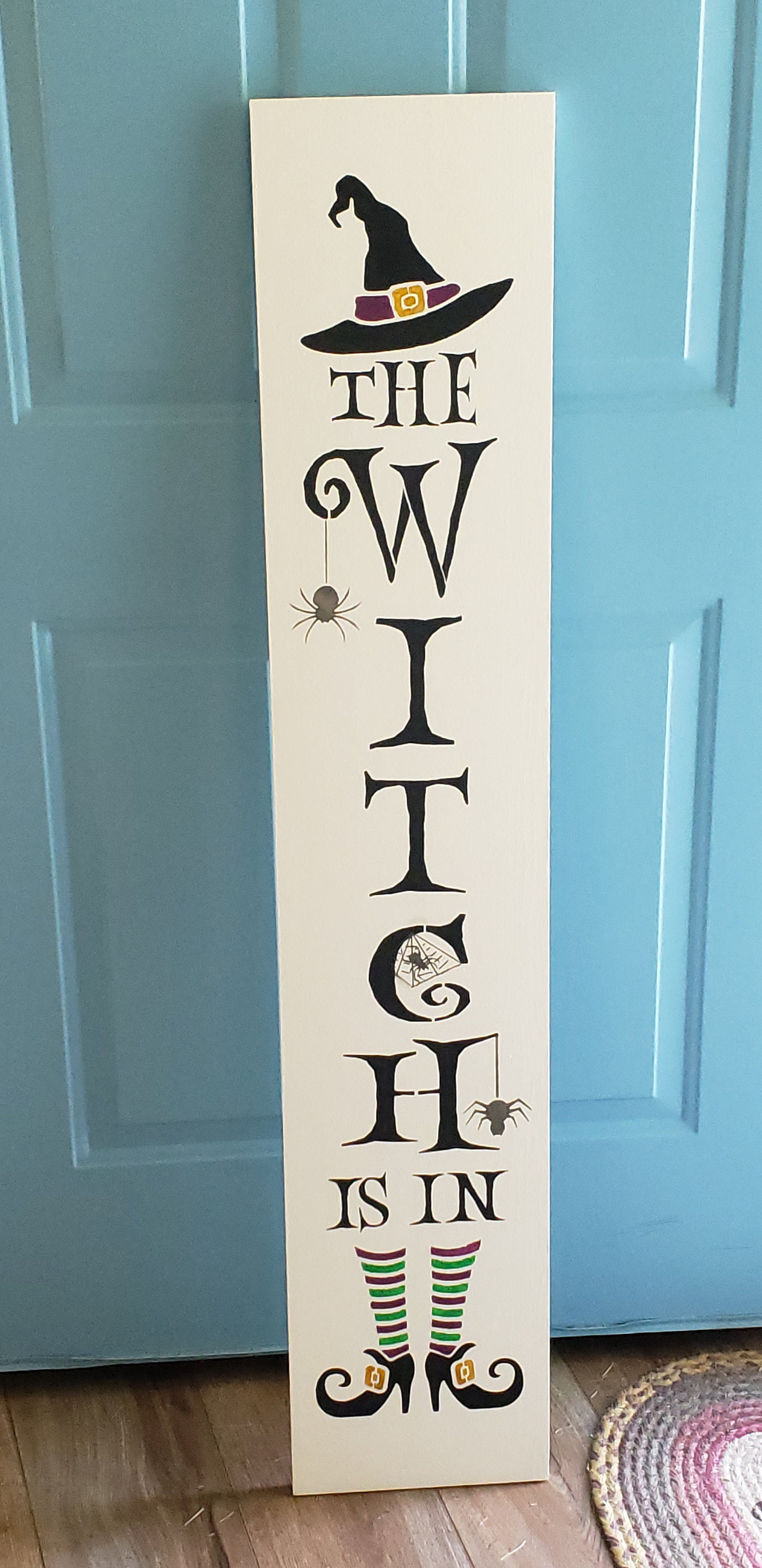 The Witch is in Welcome Seasonal Halloween Welcome Wood Door Sign ...