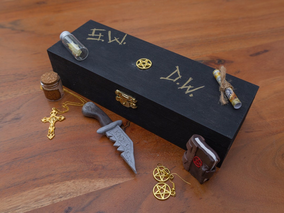 Box gold Edition Supernatural Hunter Ghost Demon Gift Supernatural Wood ...