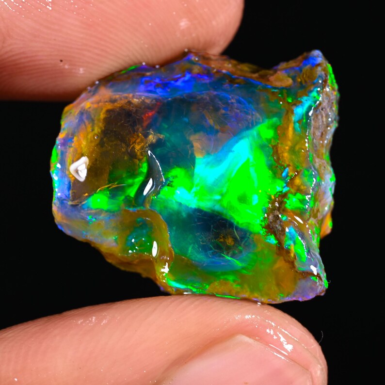 Rough Ethiopian Opal Gemstone, Jewelry Making (22x21x11mm, 26.85 Ct) - Etsy
