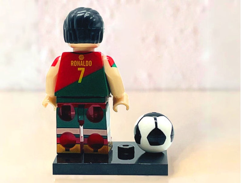 Cristiano Ronaldo Mini Figure Set, Ronaldo Gifts, Birthday Gifts ...