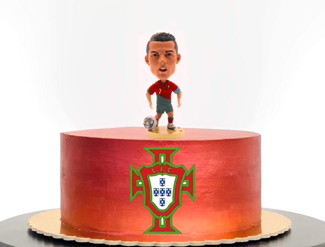 Cristiano Ronaldo Cake Topper, Ronaldo Birthday Decor, CR7 Mini Figure ...