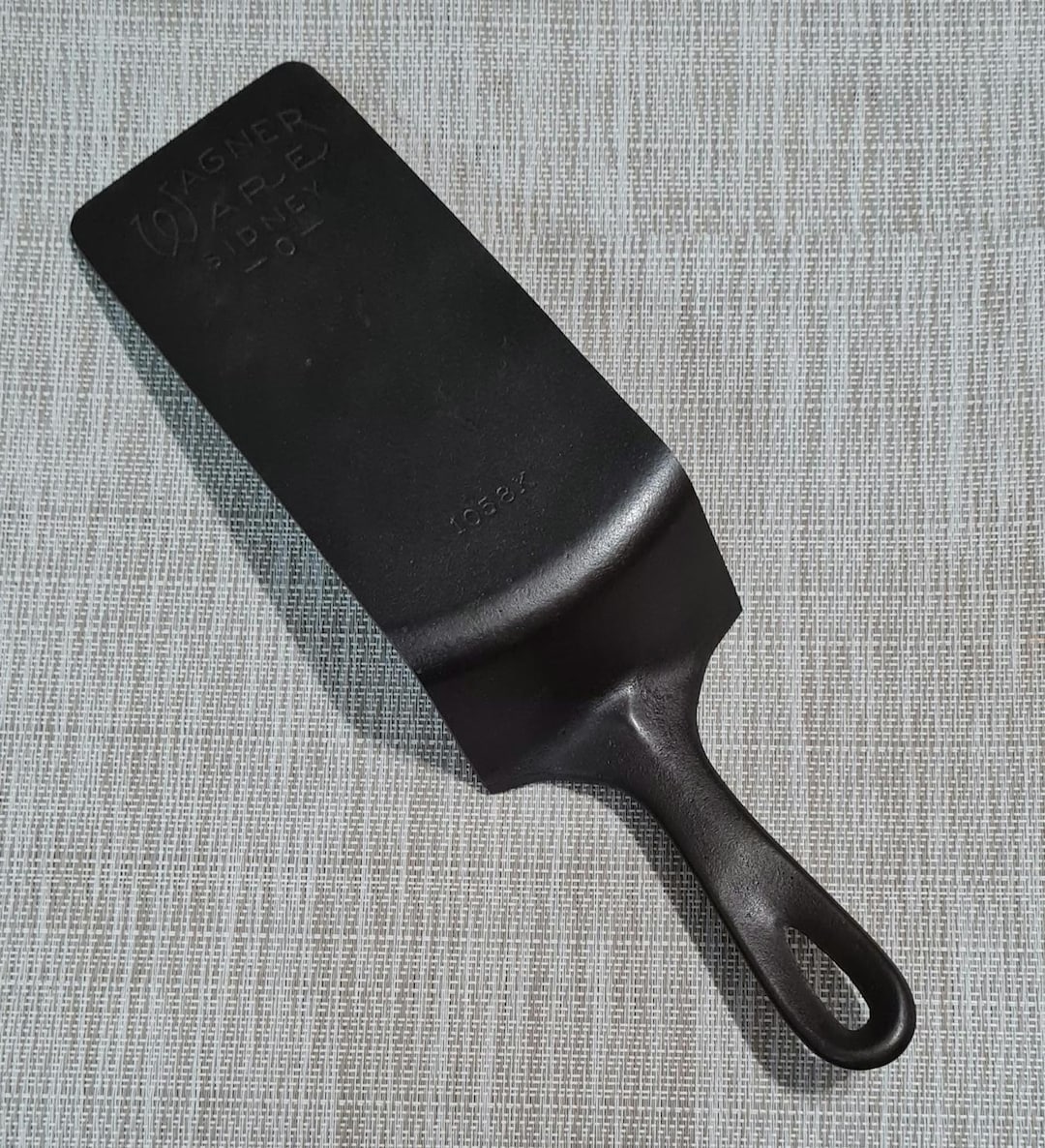 SPATULA! Wagner Ware Sidney -O- #8 1058 'K' Cast Iron Skillet ...