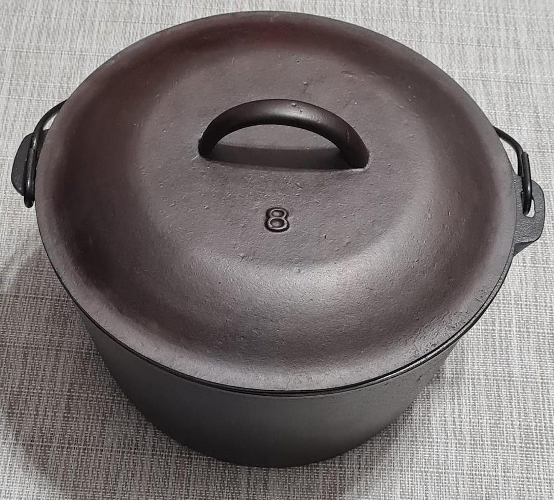 Lodge #8 Flat Bottom Pot - Etsy