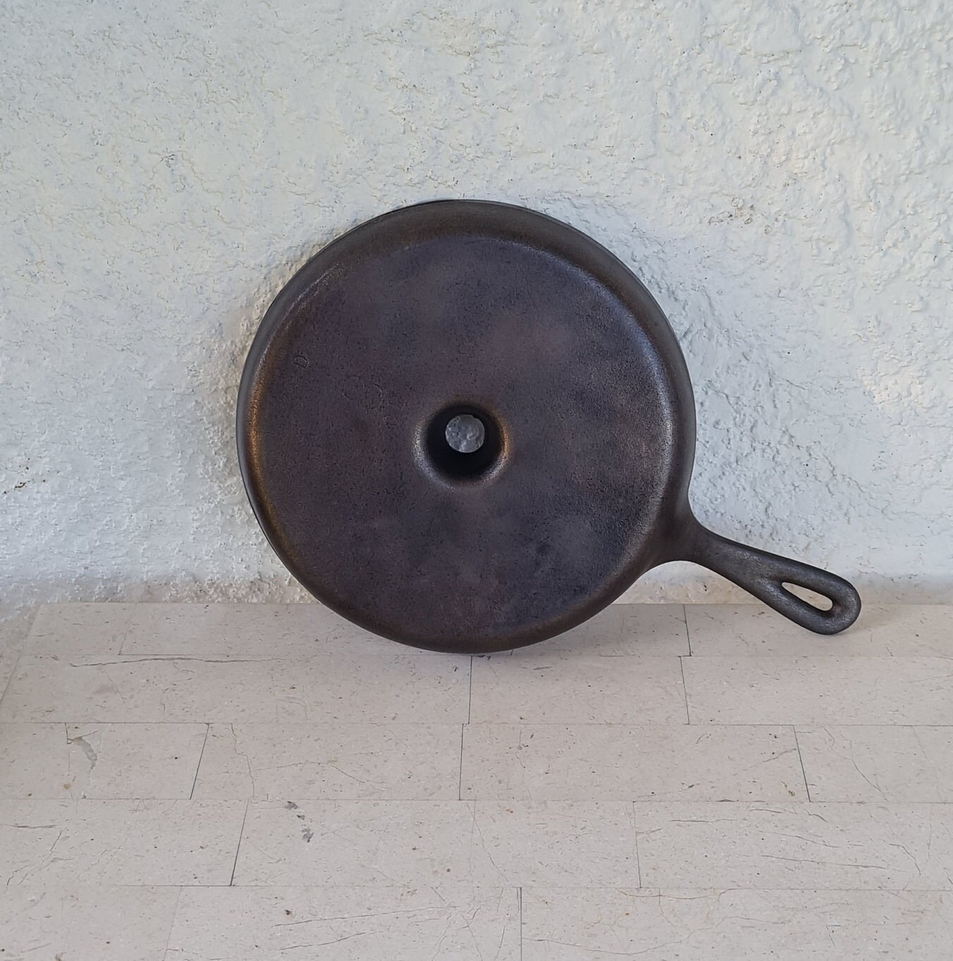 Vintage Lodge Cast Iron Cornbread Muffin Pan 8-slot D 8CB - Etsy