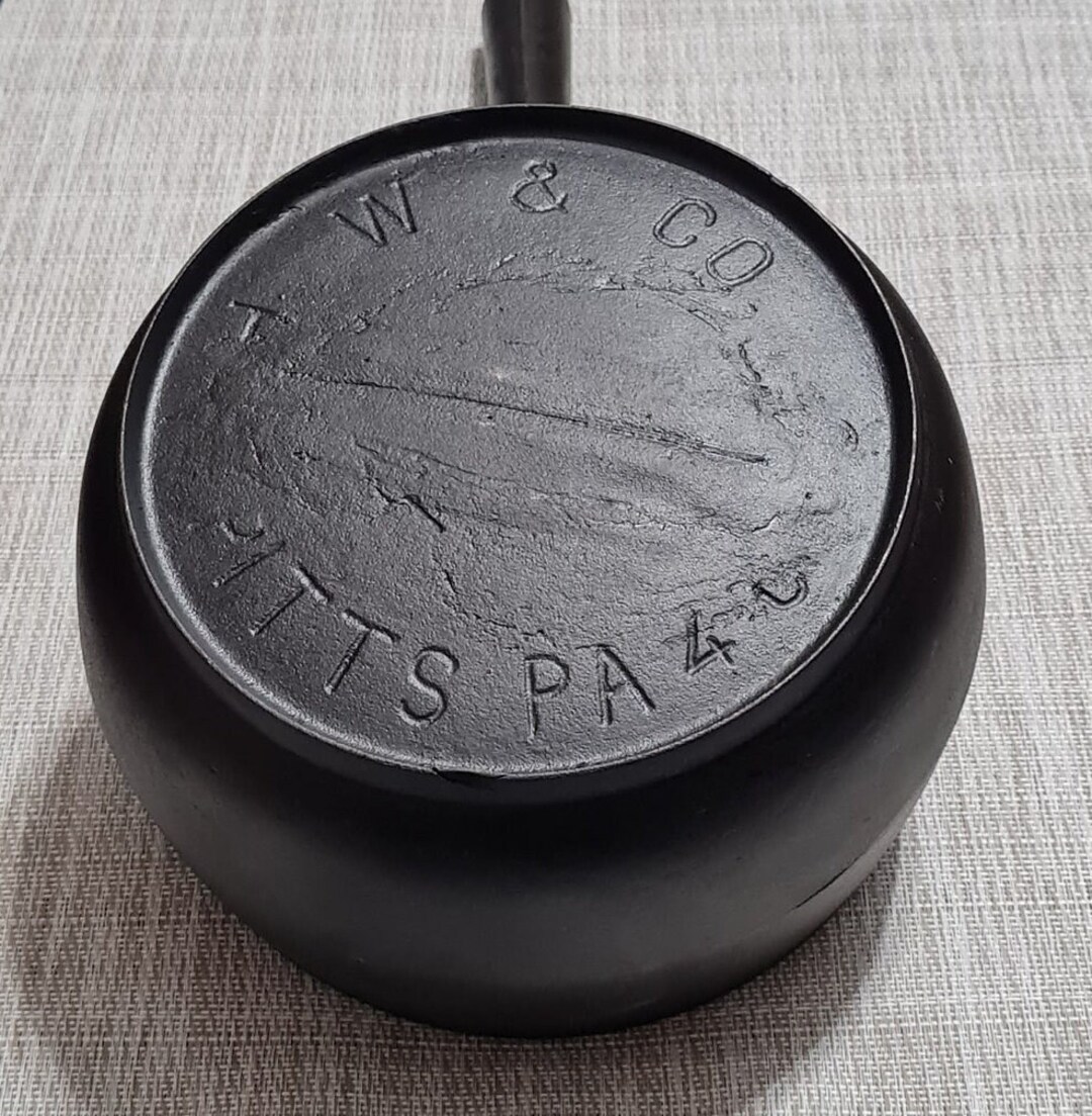 Vintage AHW & Co Cast Iron 4-quart Pot Kettle With Heat Ring and Gate ...