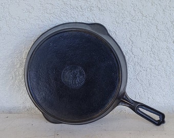 Antique Wapak No 10 Block Logo Cast Iron Skillet Outside Heat Ring ...