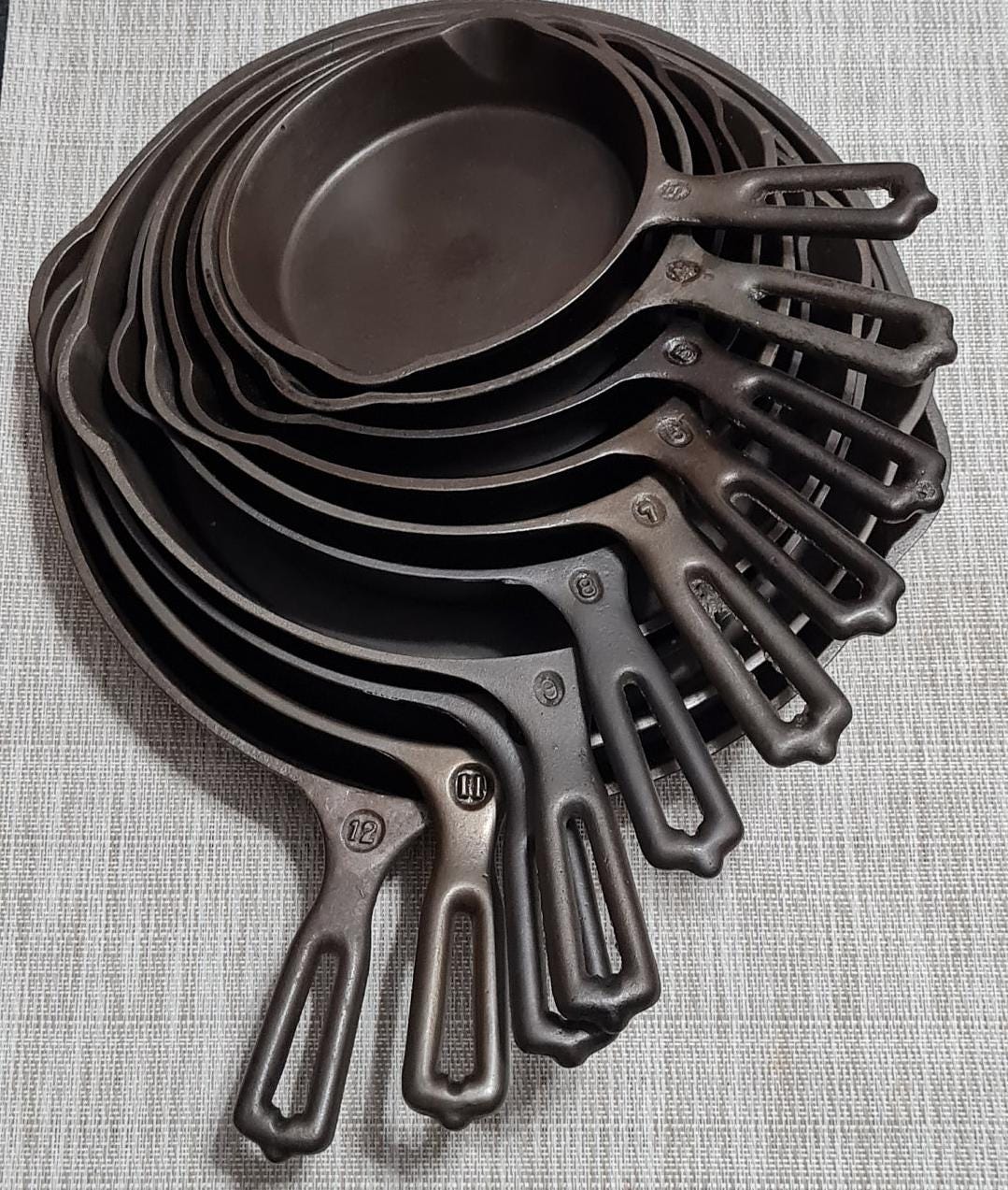 WOW HTF Rare Wapak Set of Indian Head Skillets 3-12. - Etsy