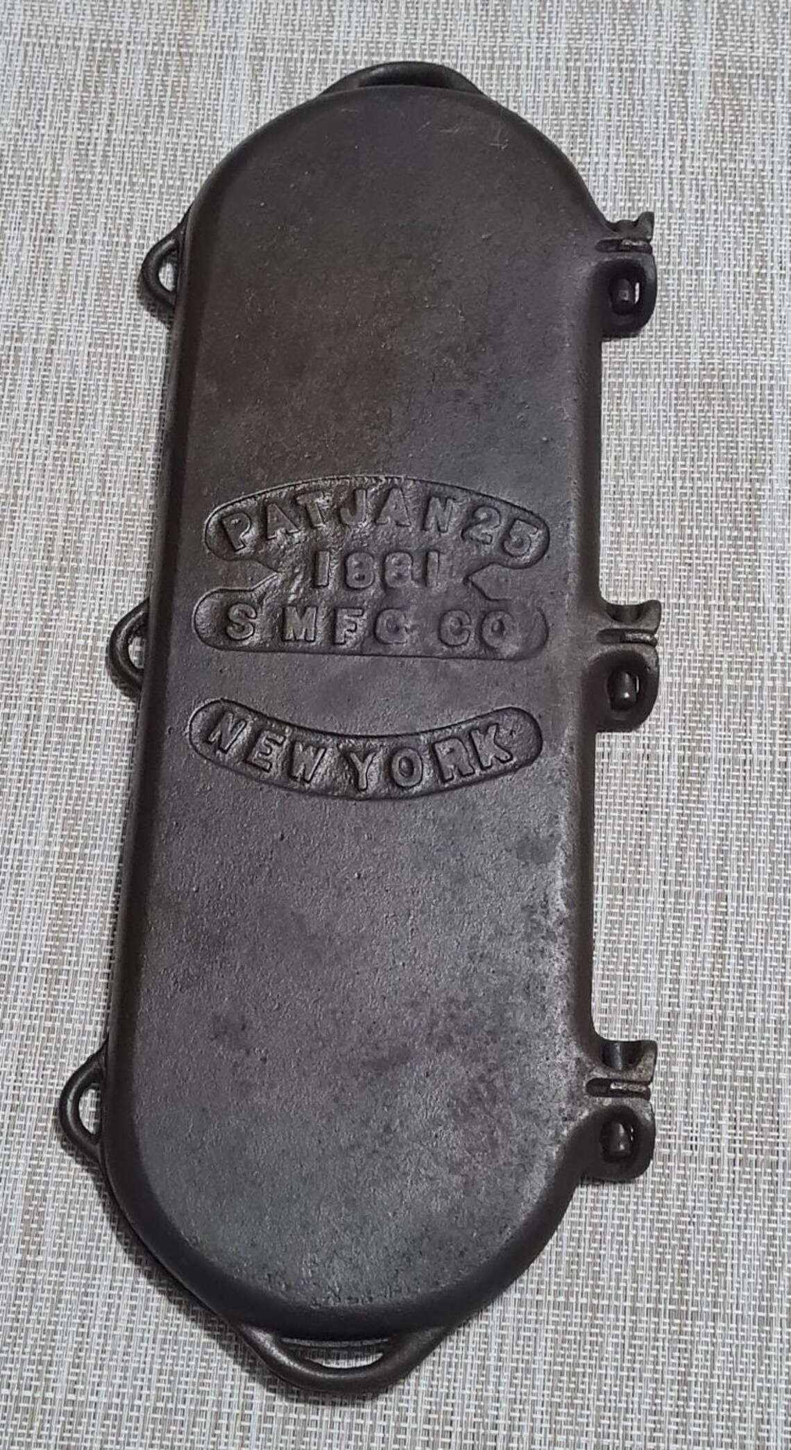 New York S MFG CO 3 Section Cast Iron Flip Griddle Patented Jan. 25 ...