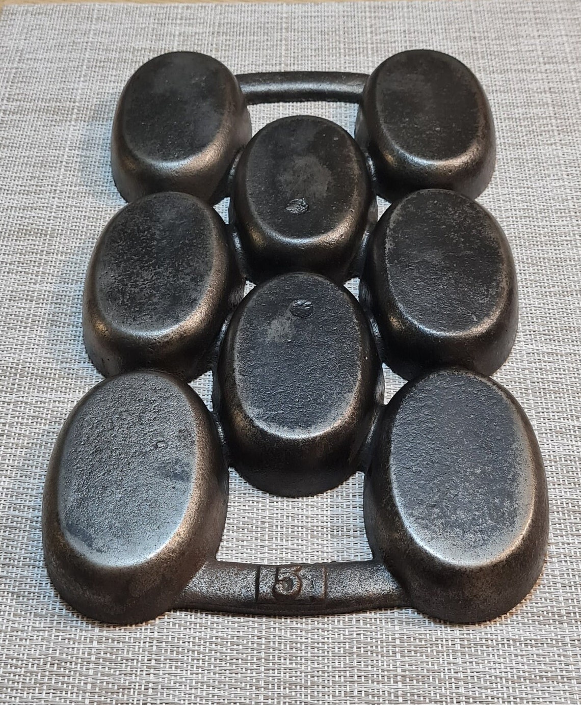 Antique Cast Iron Gem Pan #5 Unmarked 8 Cup Muffin Pan - Etsy