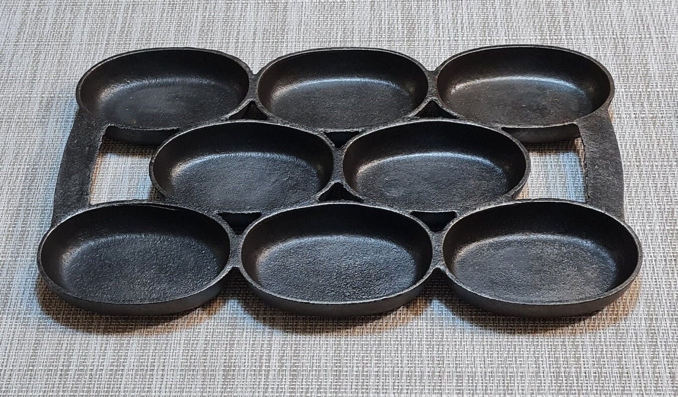 Antique Cast Iron Gem Pan #5 Unmarked 8 Cup Muffin Pan - Etsy